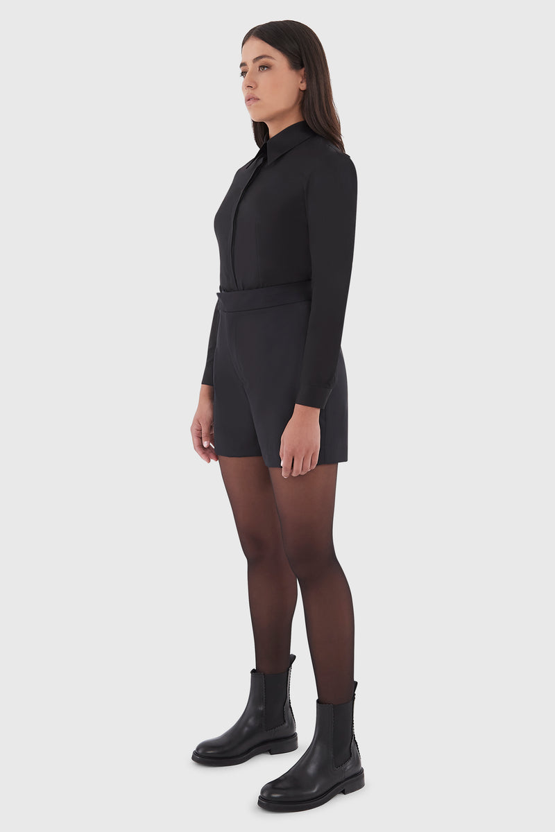 Amelia Shorts – Farage